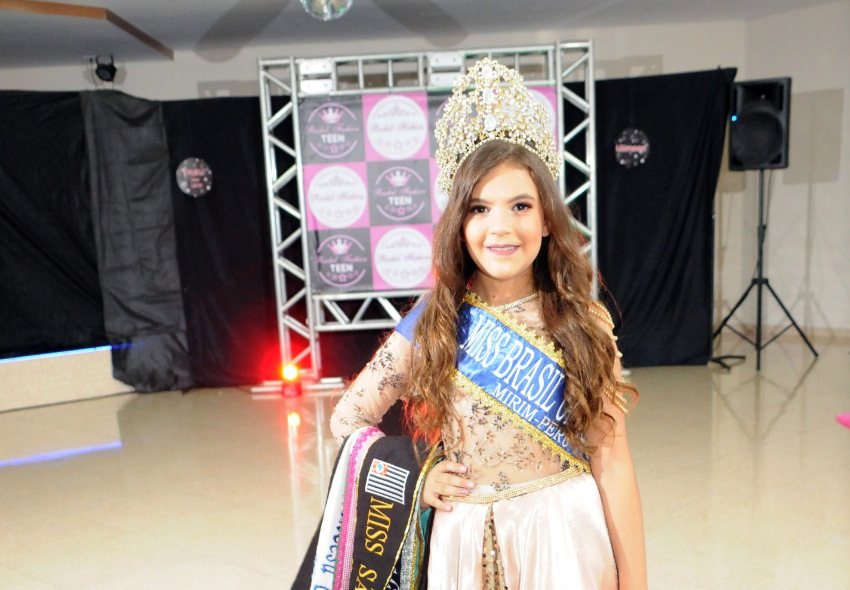 Miss Mirim de Cosmópolis já ganhou 10 concursos de beleza - TV Jaguari
