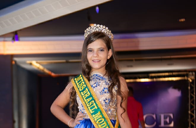 Miss Mirim de Cosmópolis ganha concurso de Beleza Nacional - TV Jaguari